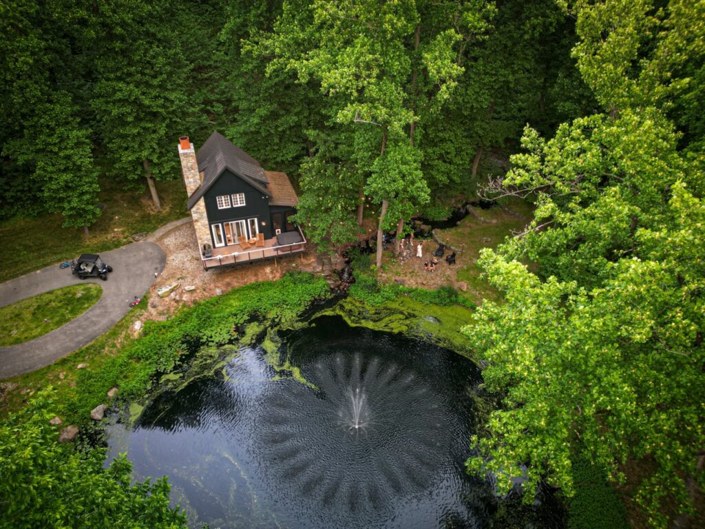 Roundtop Mansion - Timeless Luxury and Breathtaking Views